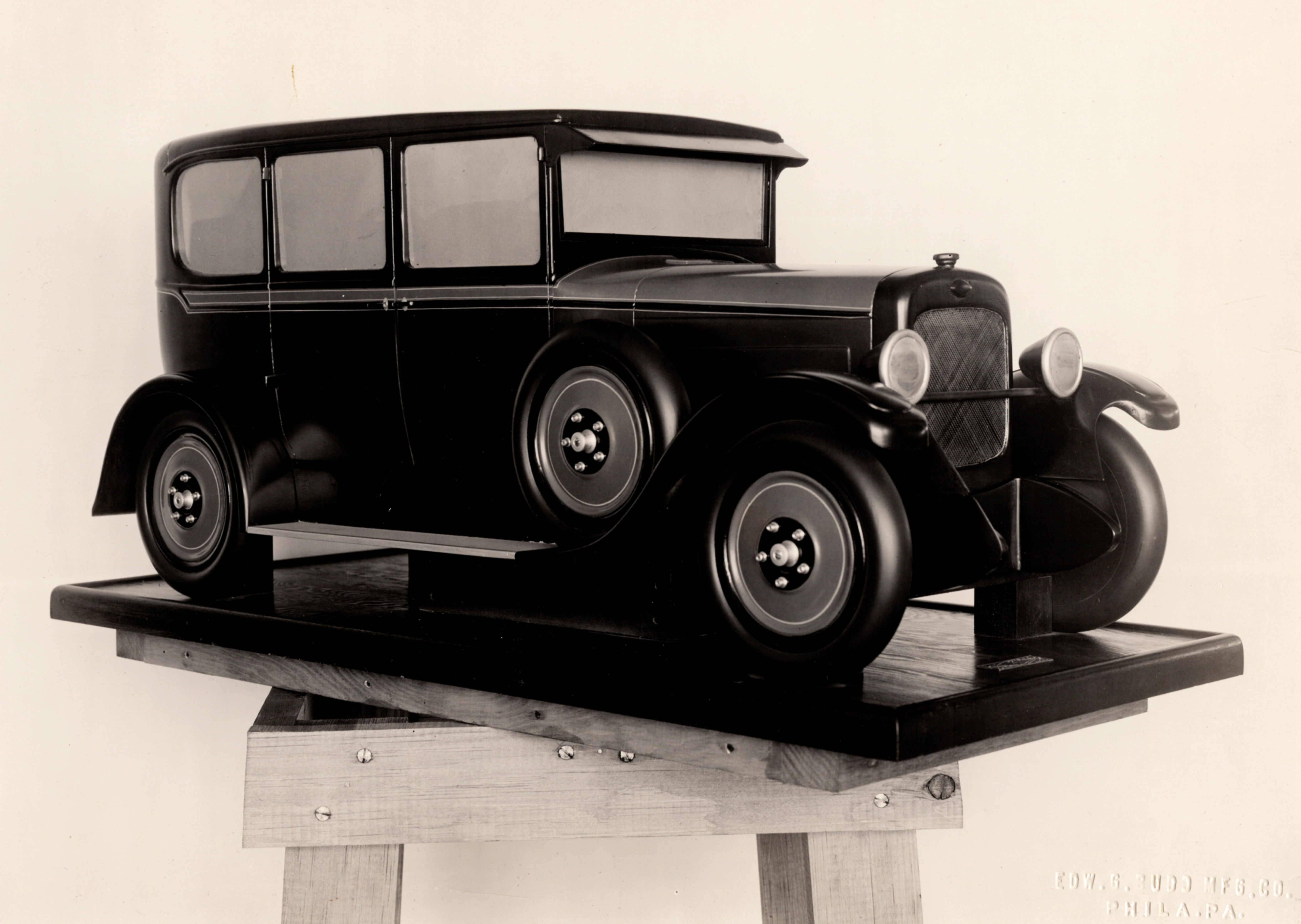 Styling Models – The World of Classic Cars